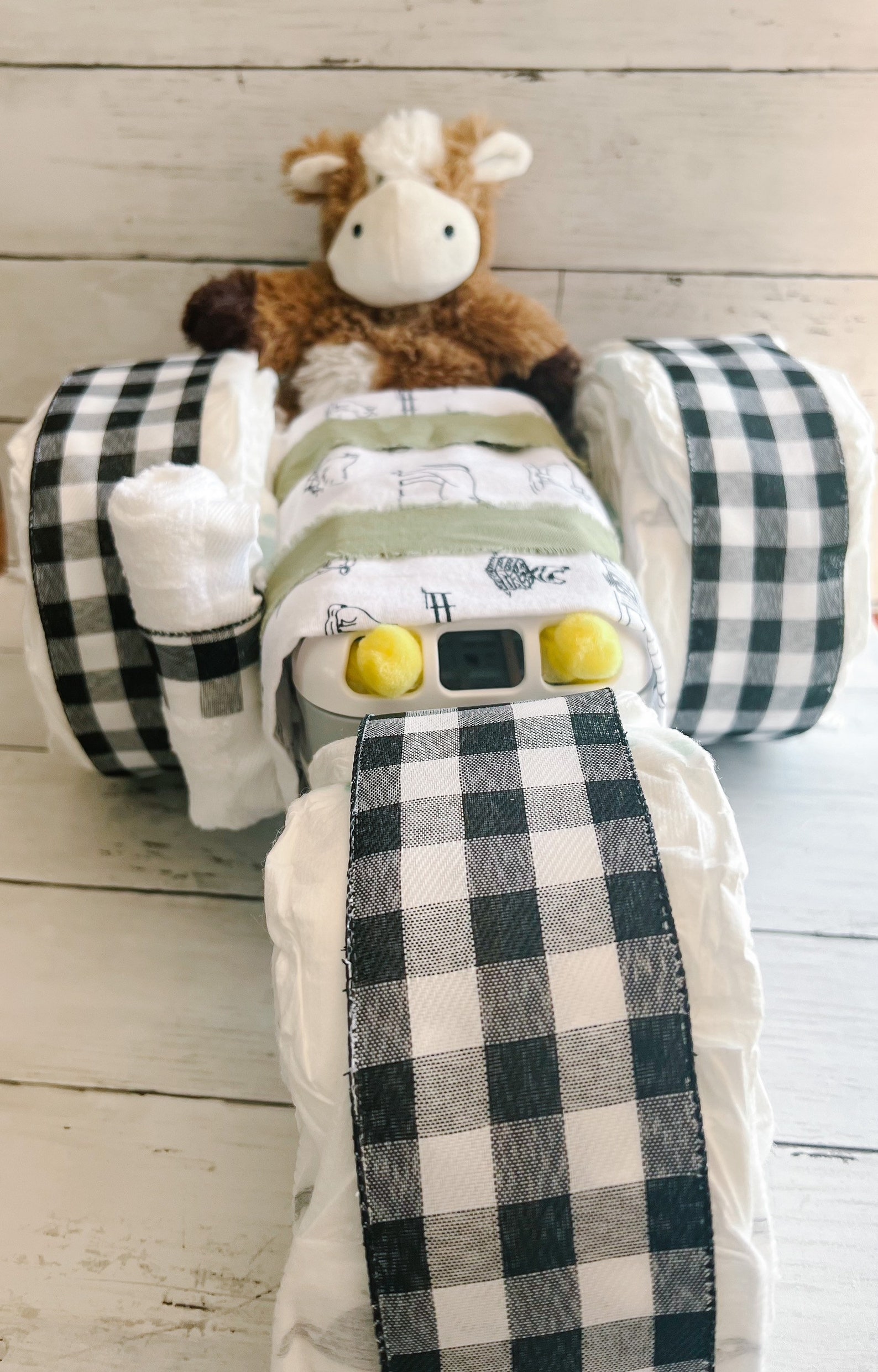 Tractor Diaper Cake | Farm Themed Baby Shower | Barnyard Baby Shower ...