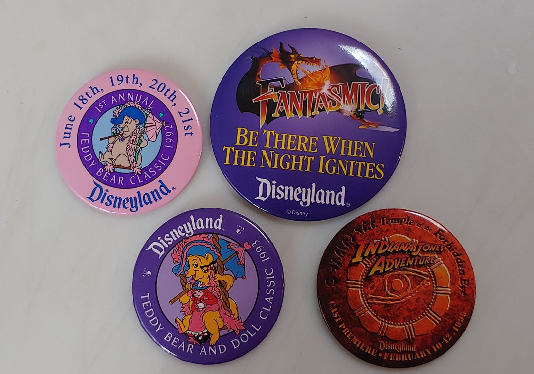 COLLECTION of Disneyland Promotional/commemorative Pin Back Buttons ...