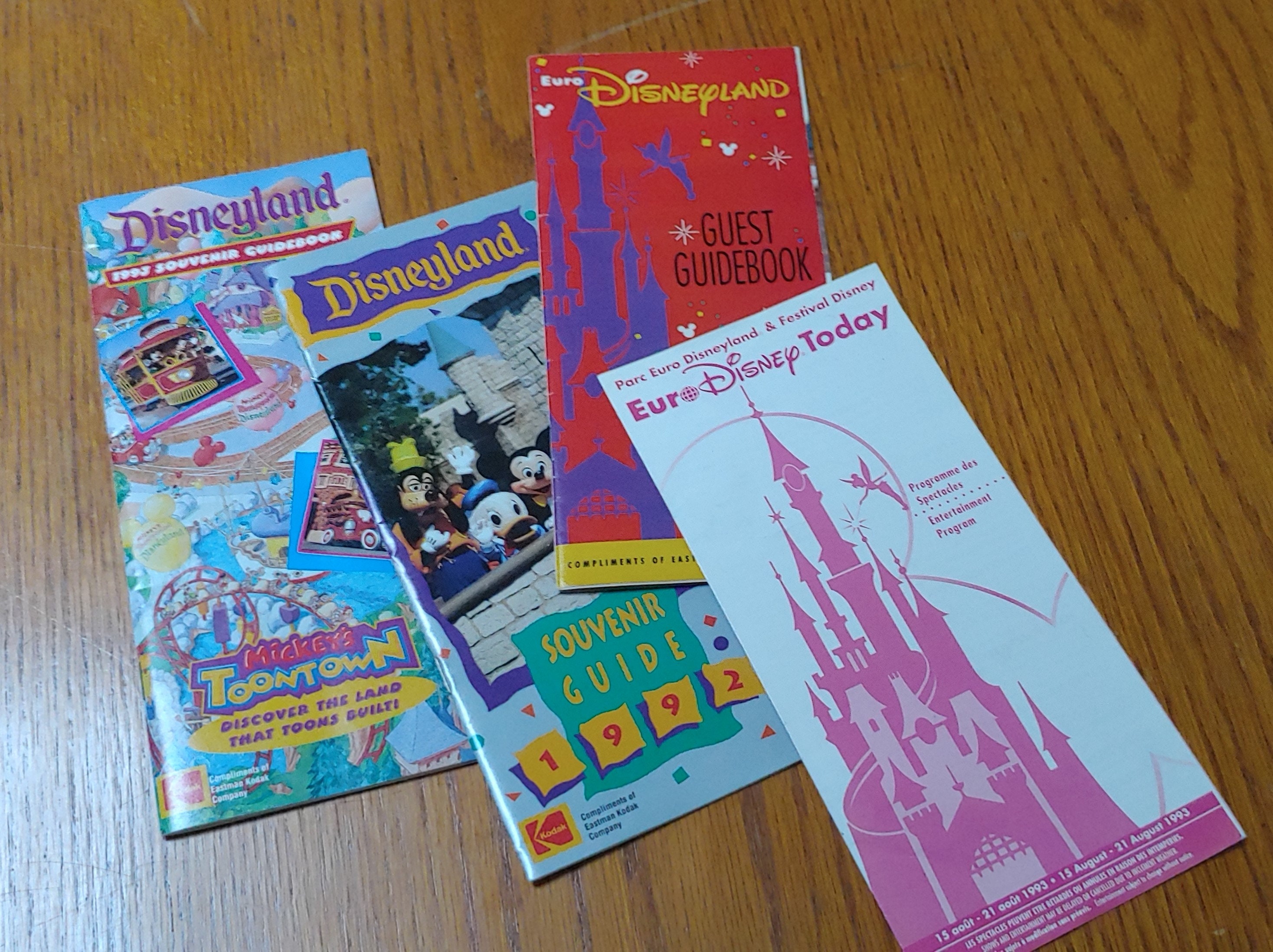 EURO DISNEY and Disneyland Park Guides From the Early 1990s - Etsy