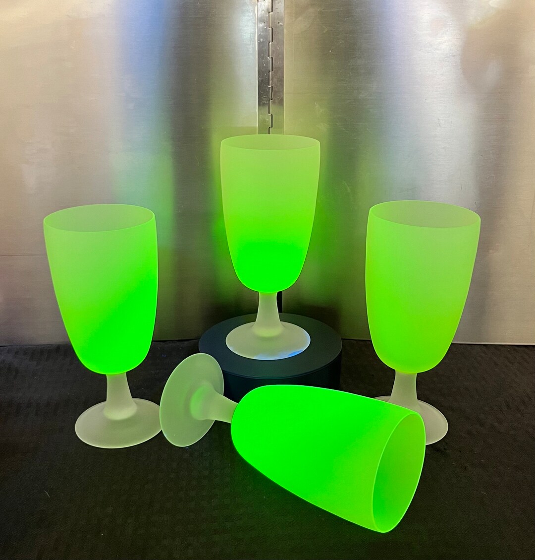 Set of 4 RARE Italian Blown Glass Satin Yellow Uranium Glass Goblets - Etsy