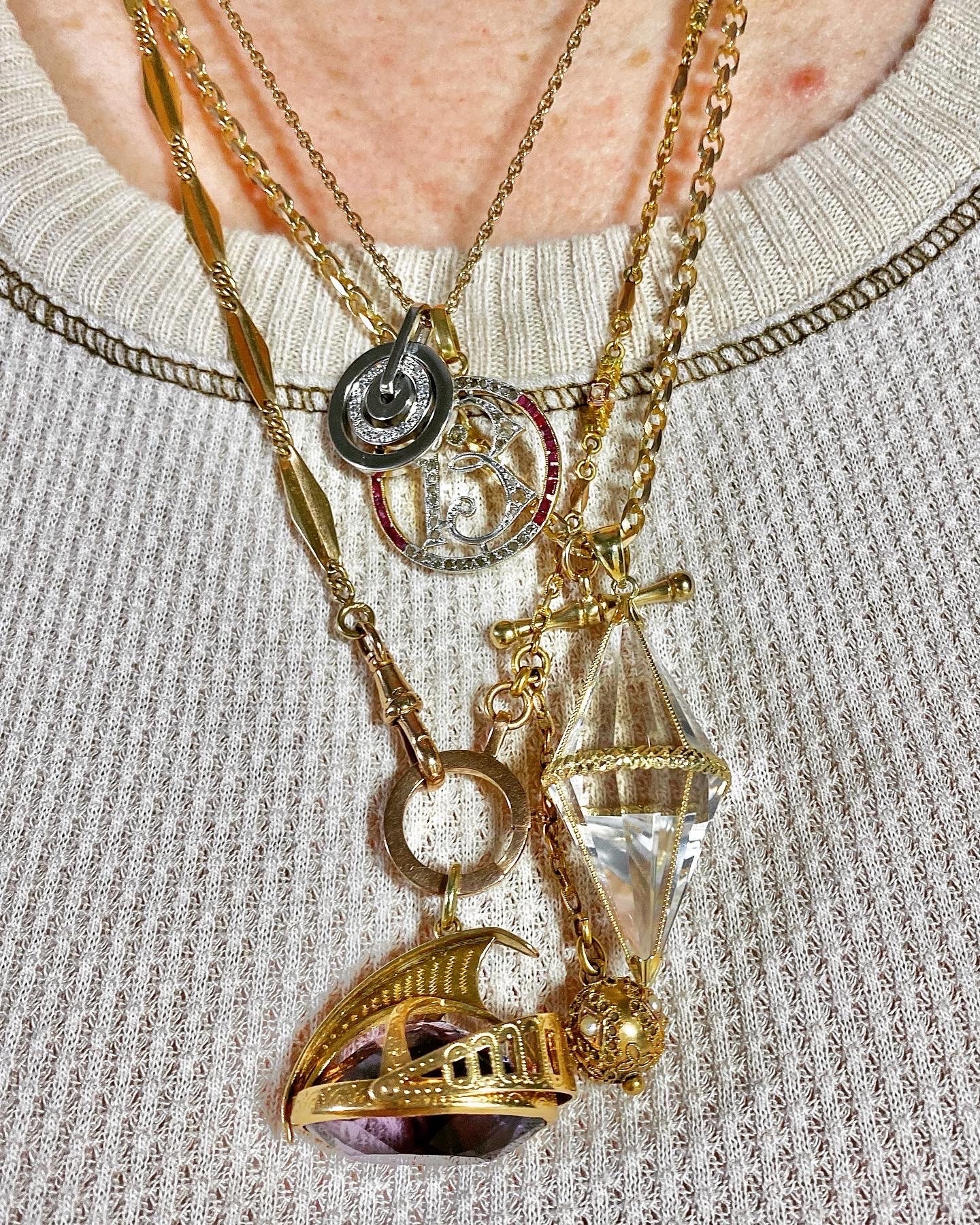 Vintage 18k and Amethyst Knight Amulet Pendant - Etsy