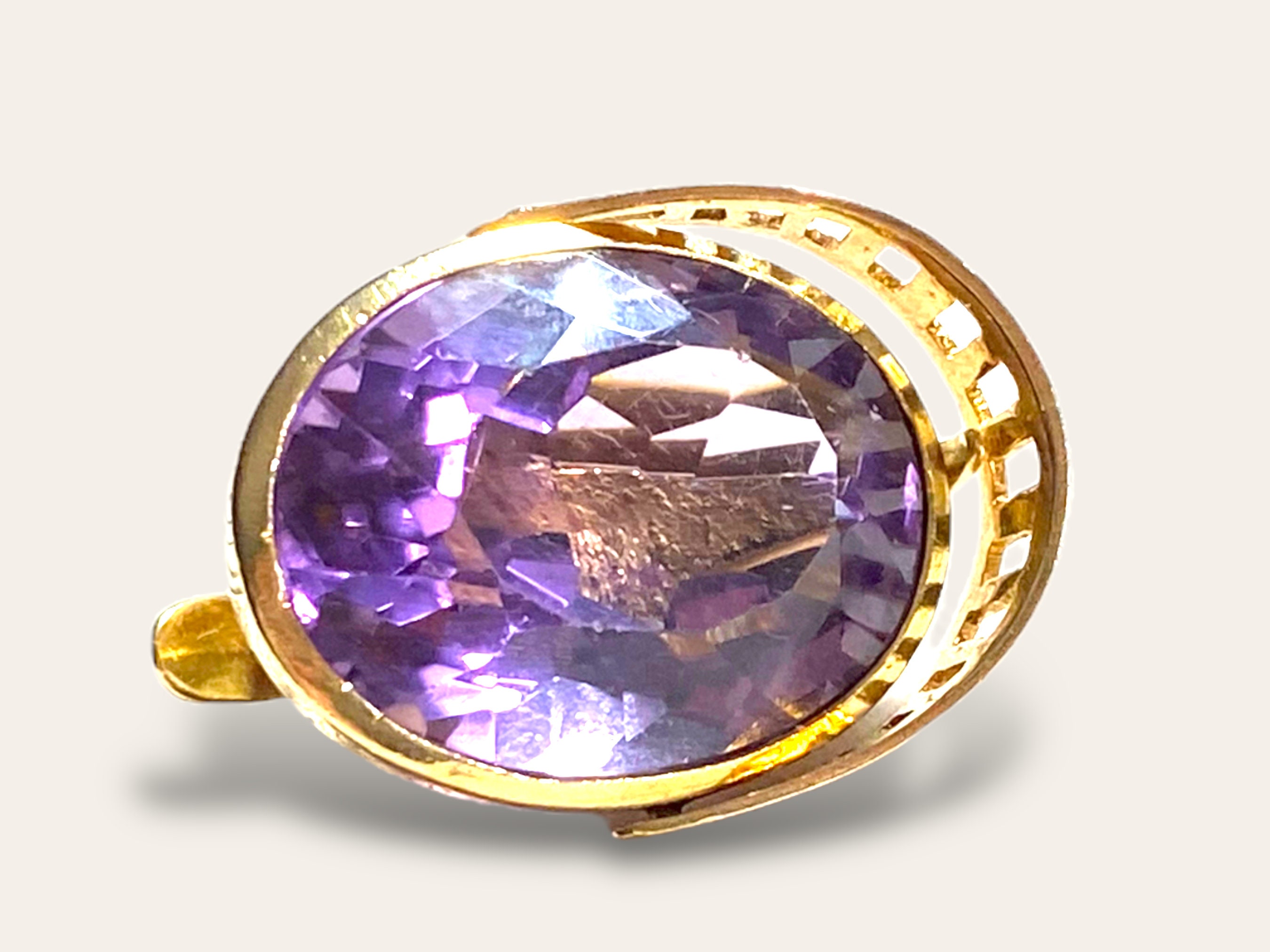 Vintage 18k and Amethyst Knight Amulet Pendant - Etsy