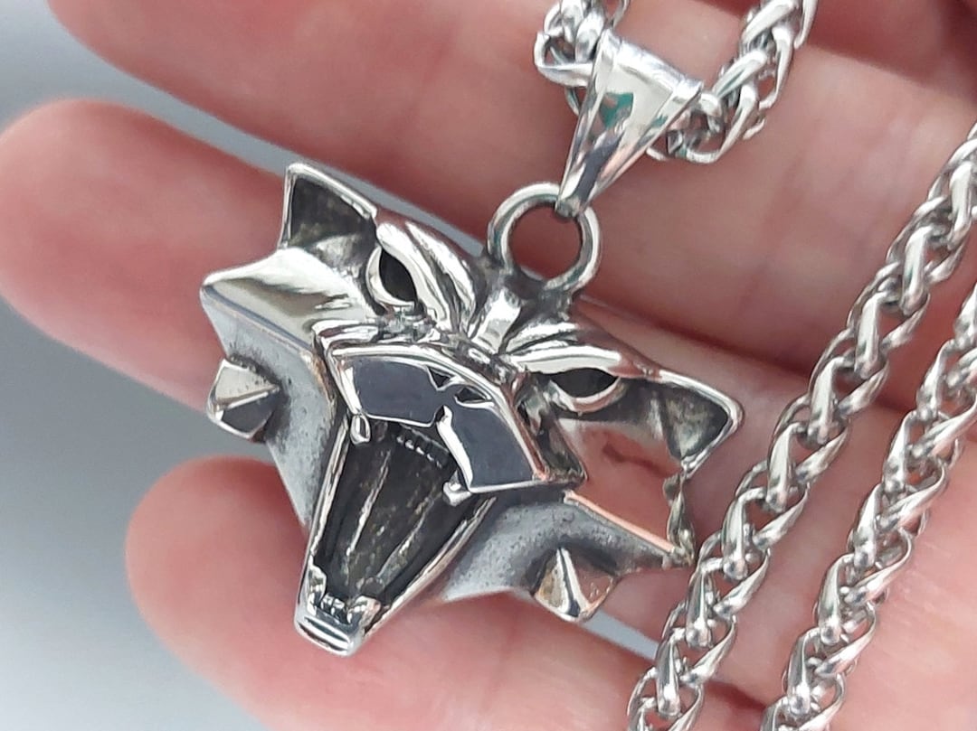 The Witcher Locket Ciri Cosplay Cat School Locket Ciri Cosplay Necklace ...