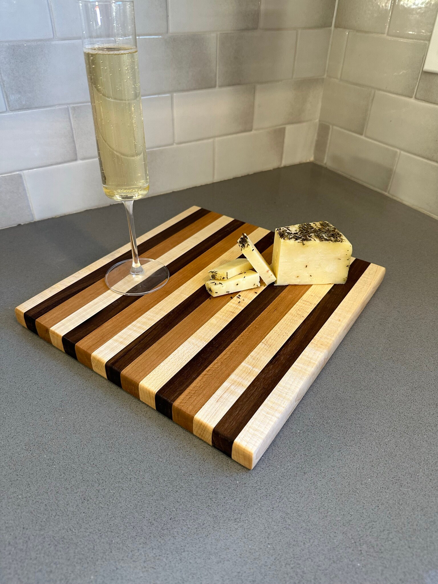 Tricolor Wood Cutting Board – Walnut, Cherry, Maple - Etsy