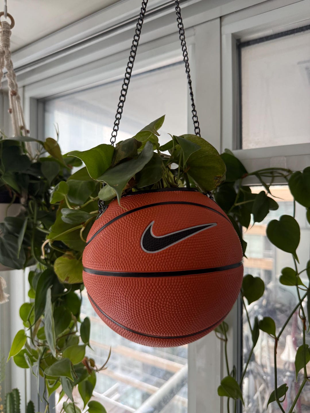 Nike Mini Basketball Hanging Planter (black Chain OG) - Etsy