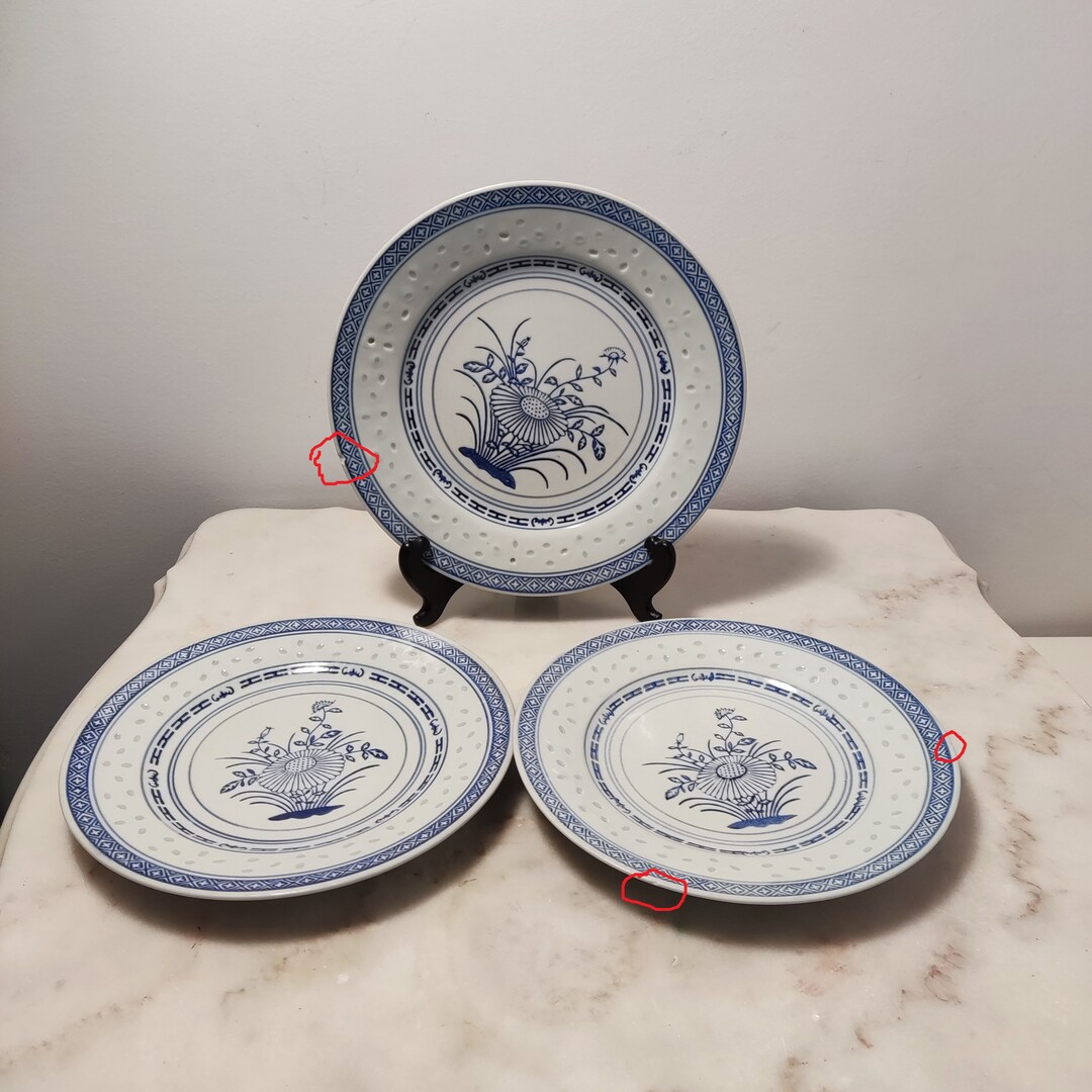 Three Pcs Vintage Chinese Export Blue and White Rice Grain Plates Set ...