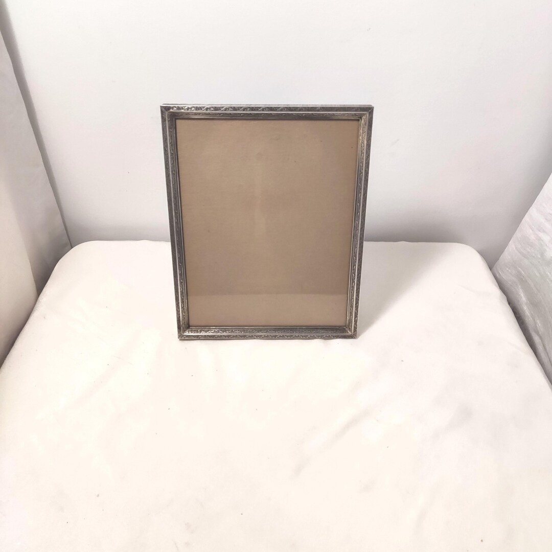 Rustic Metal Picture Frame With Glass Cover: Vintage Décor for Home ...