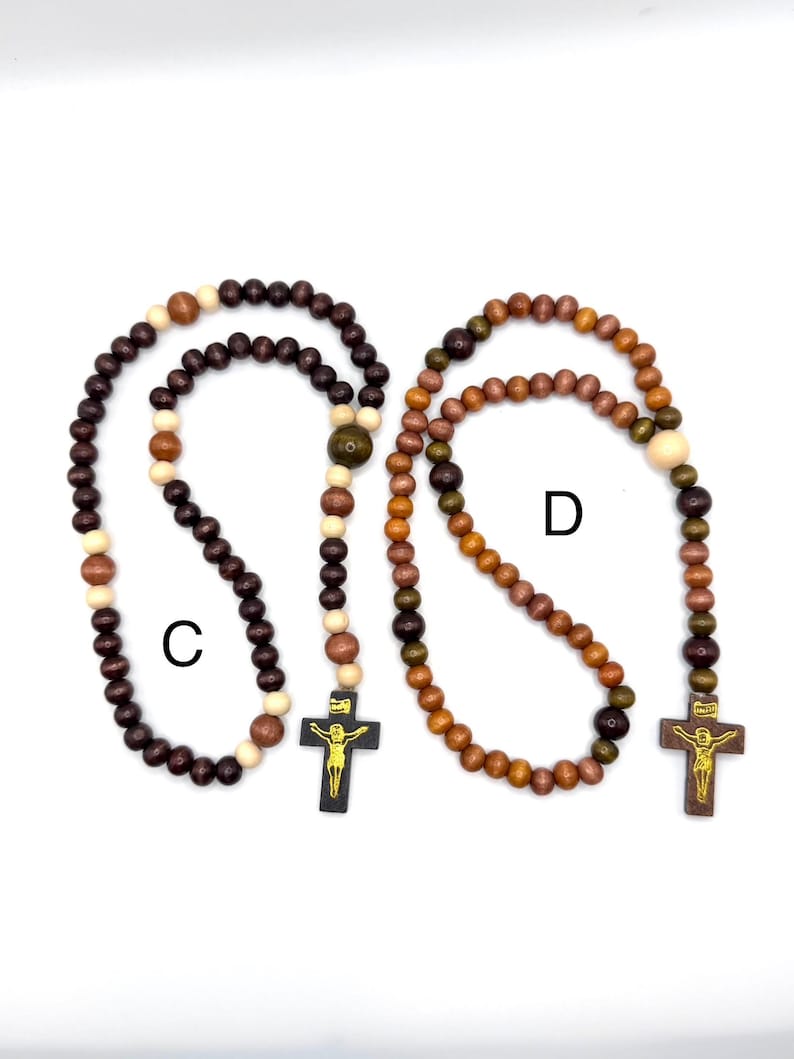 Dynamic Wood Rosaries - Etsy