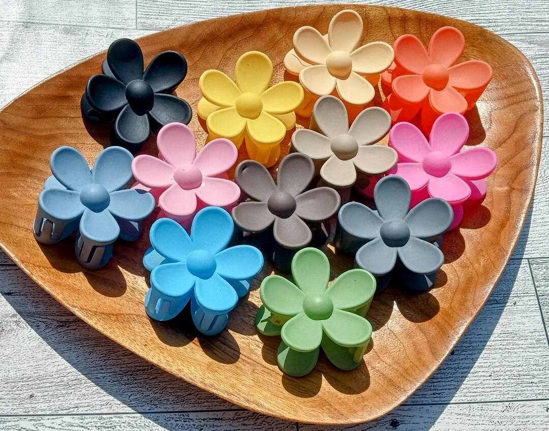Mini Daisy Hair Claw Clip: Colorful Matte Flower Hair Accessories - Etsy