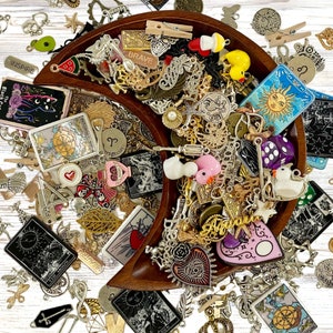 Divination Charms, Charm Kit, Charm Casting, Mystery Scoop - Etsy