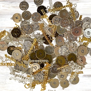 Charm Kit, Mystery Scoop, Charm Casting Scoop, Divination Tools - Etsy