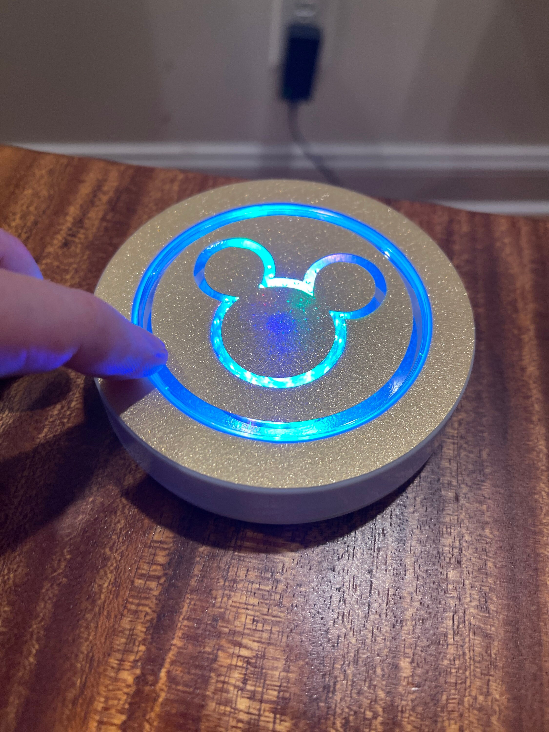 Mickey Head Magic Band Scanner SVG Cut File - Etsy
