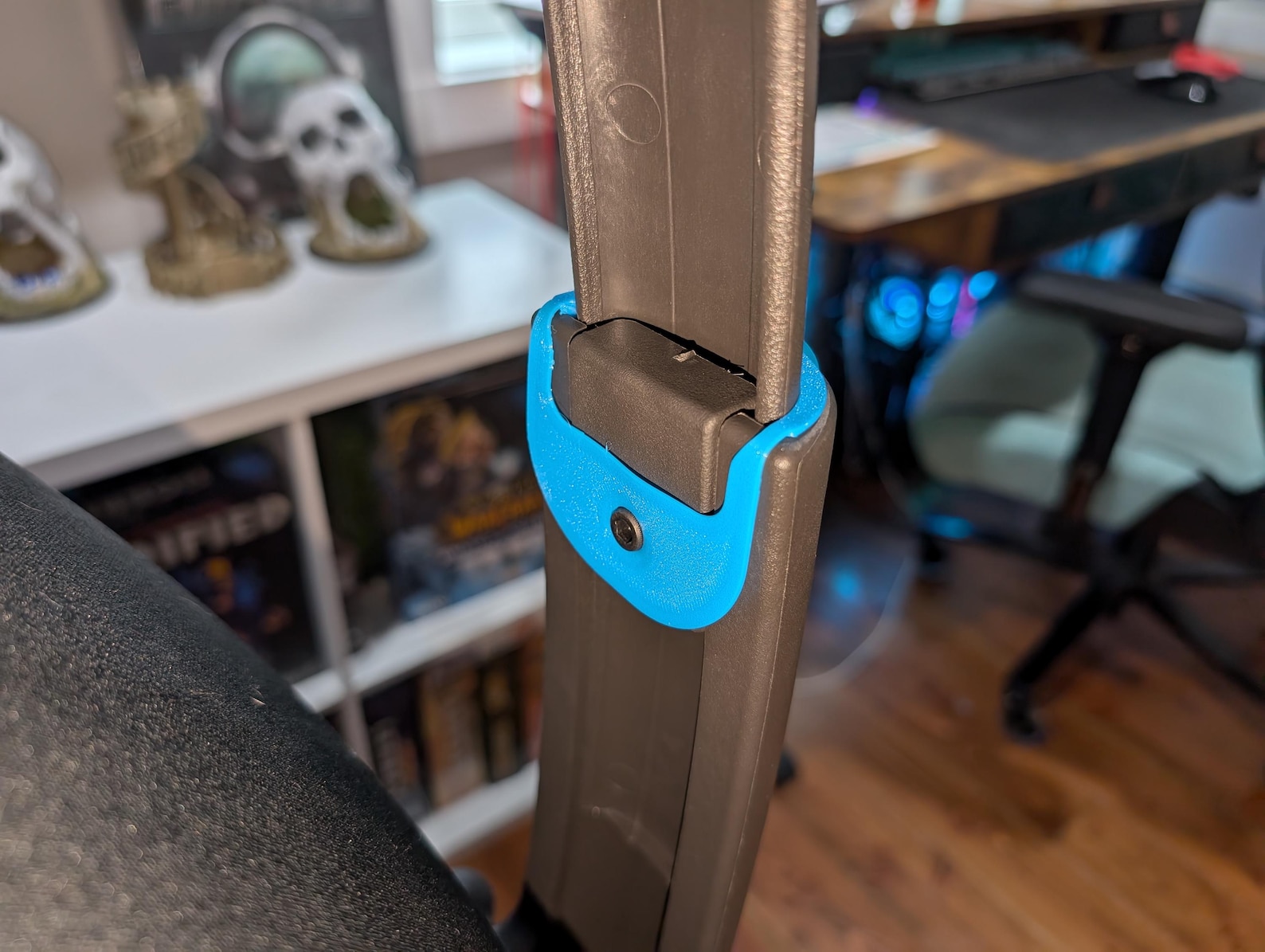 Herman Miller Embody Logitech Gaming Edition Atlas Headrest Tag Lanyard ...