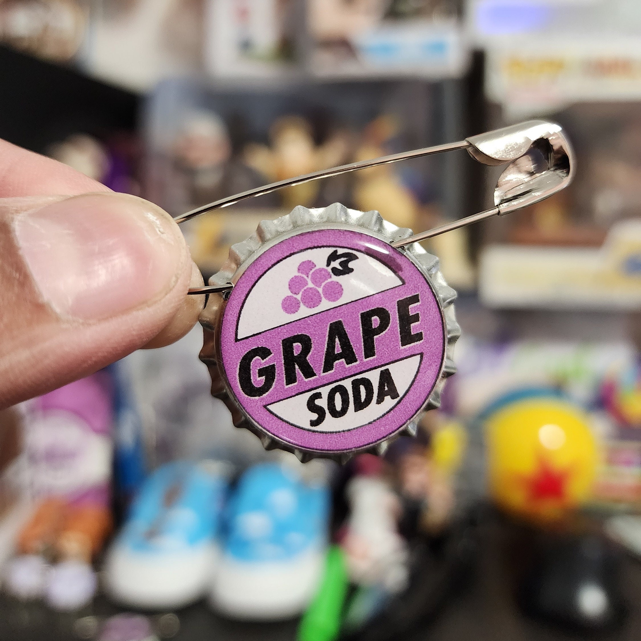 Disney Pixar UP Grape Soda Carl & Ellie Pin Badge Adventure Club - Etsy