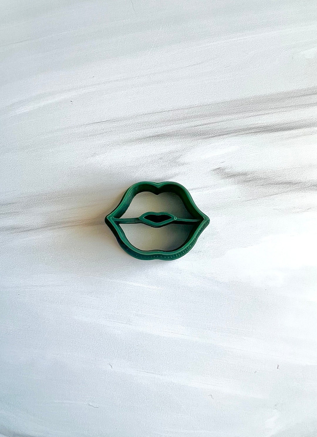 Embossed Lips Cutter, Valentine Cutters, Valentines Day Cutters, Heart ...