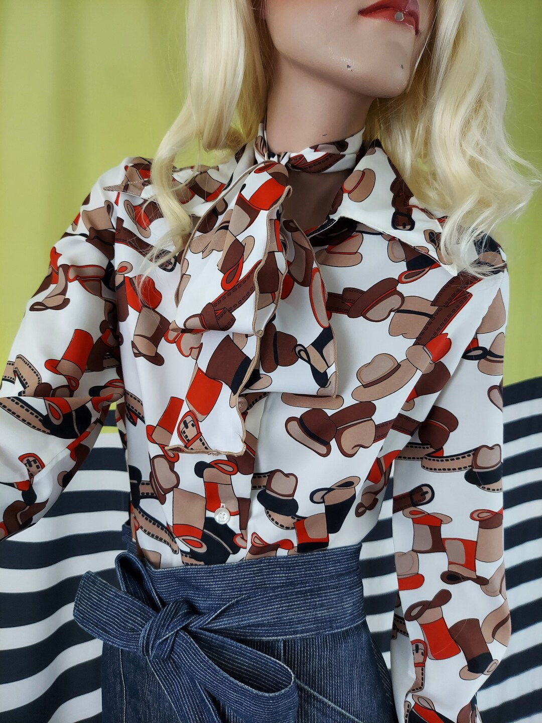 70's Novelty Print Hats and Belts Button up With Tie - Etsy