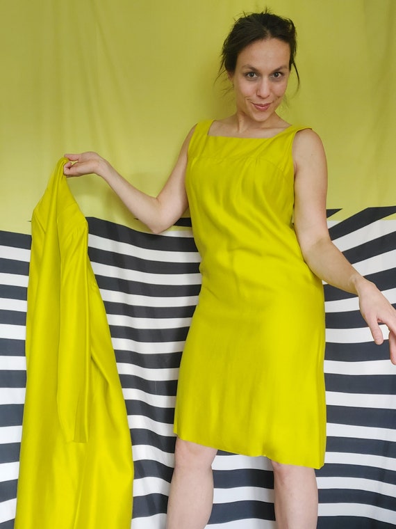 vivid chartreuse 60s elinor - Gem