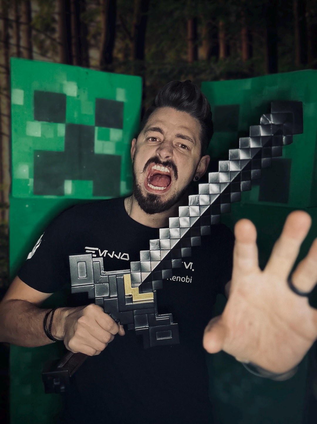 Minecraft Iron Sword Replica Prop Collectible - Etsy