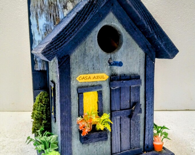 BIRDHOUSE IN Blue/shades of Blue/highly Detailed/traditional Build ...
