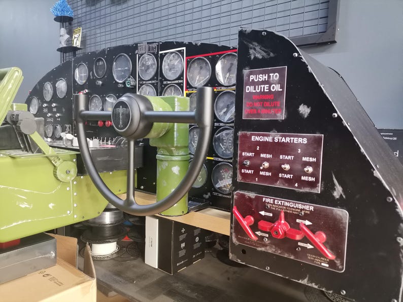 1/1 Scale Boeing B-17 Flying Fortress Instruments Panel and Throttle ...