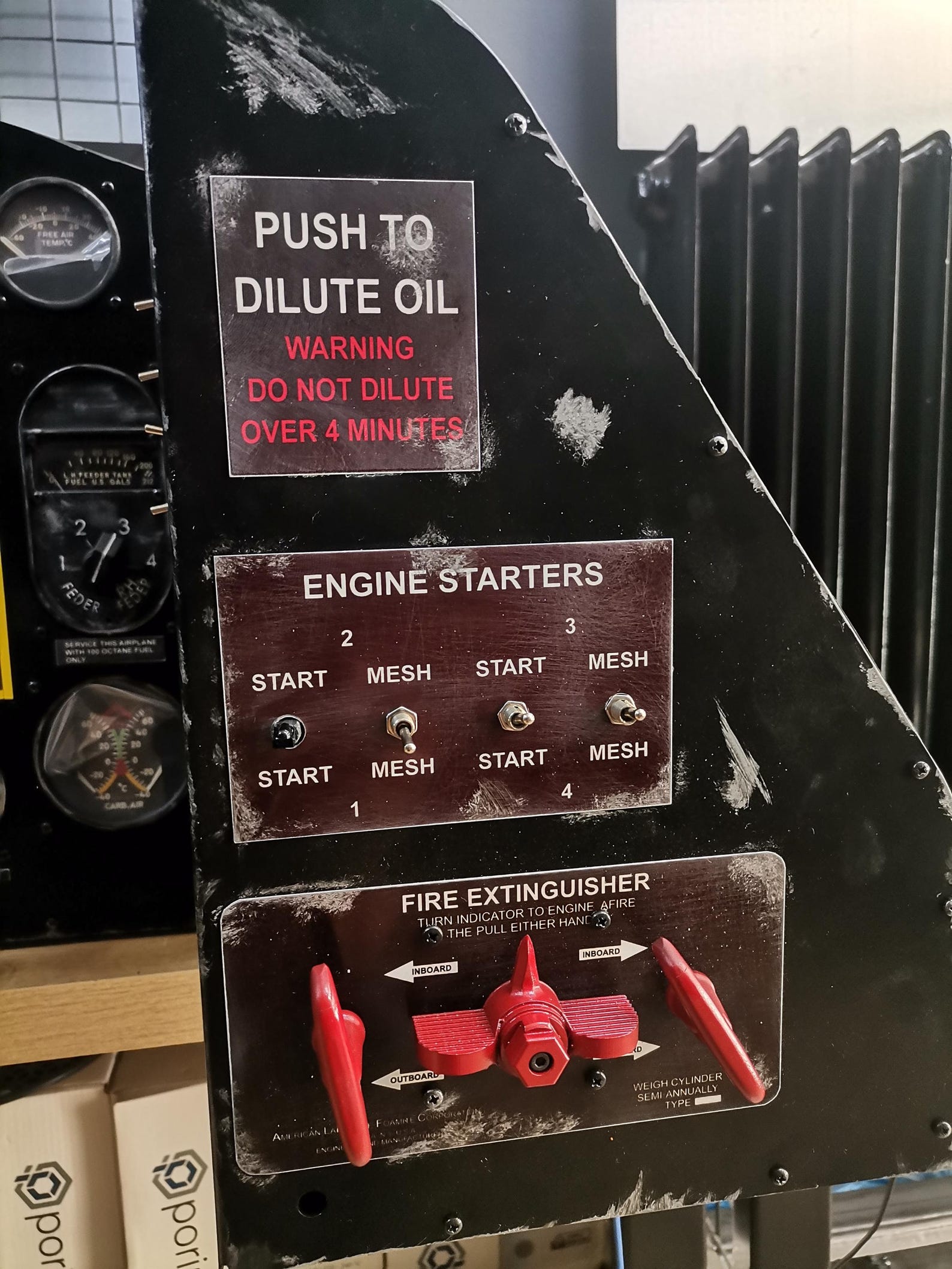 1/1 Scale Boeing B-17 Flying Fortress Instruments Panel and Throttle ...