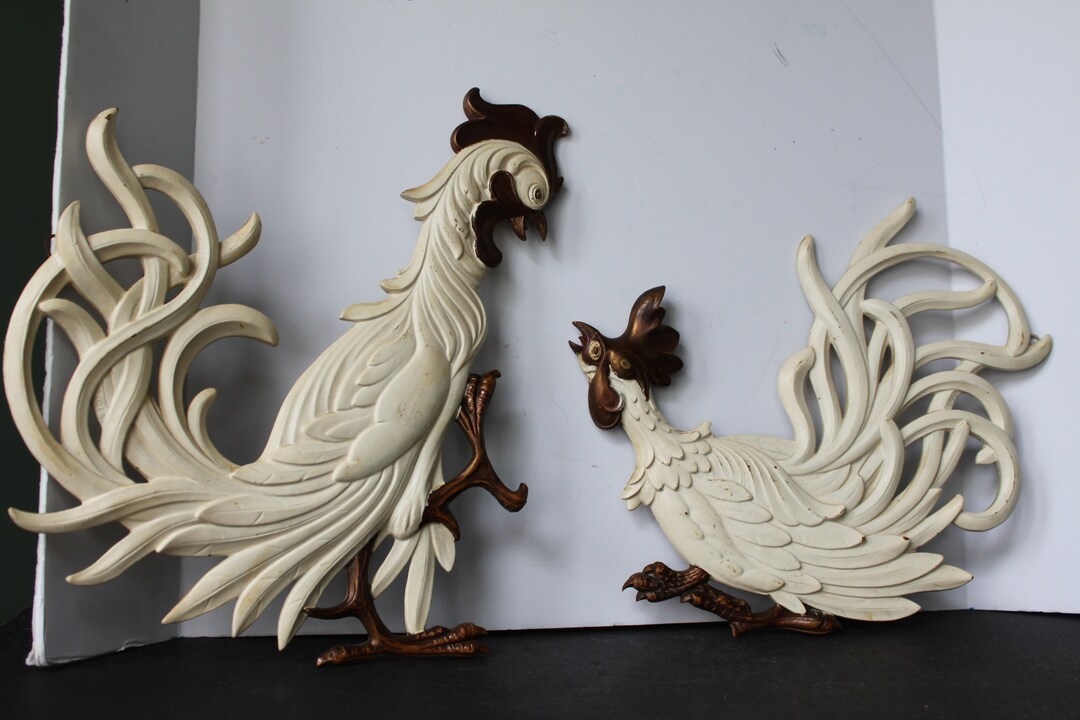 Vintage Rooster Wall Hanging. Fighting Roosters, Cocks, Chickens, White ...