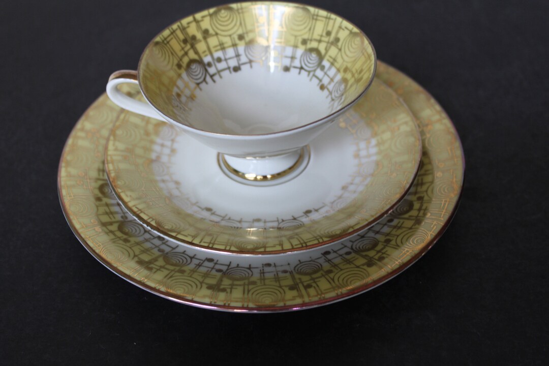 Vintage Mid Century Modern Tea Cup Set. Yellow With Gold Circles ...