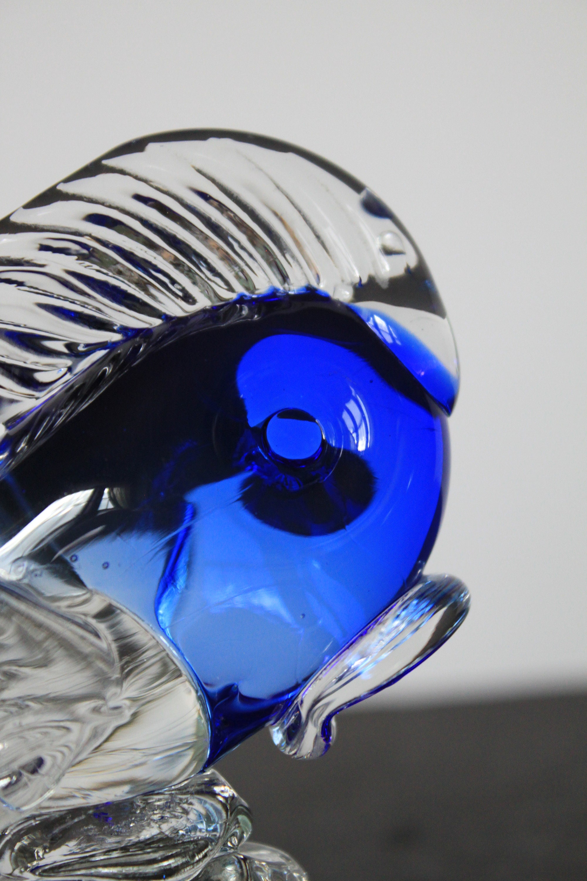 Vintage Glass Fish Figurine. Clear and Blue Glass, Cased Glass Paper ...