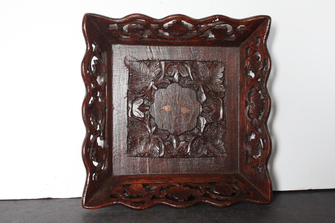 Vintage Carved Wooden Square Display Tray. Carved Leaf and Vines Design ...