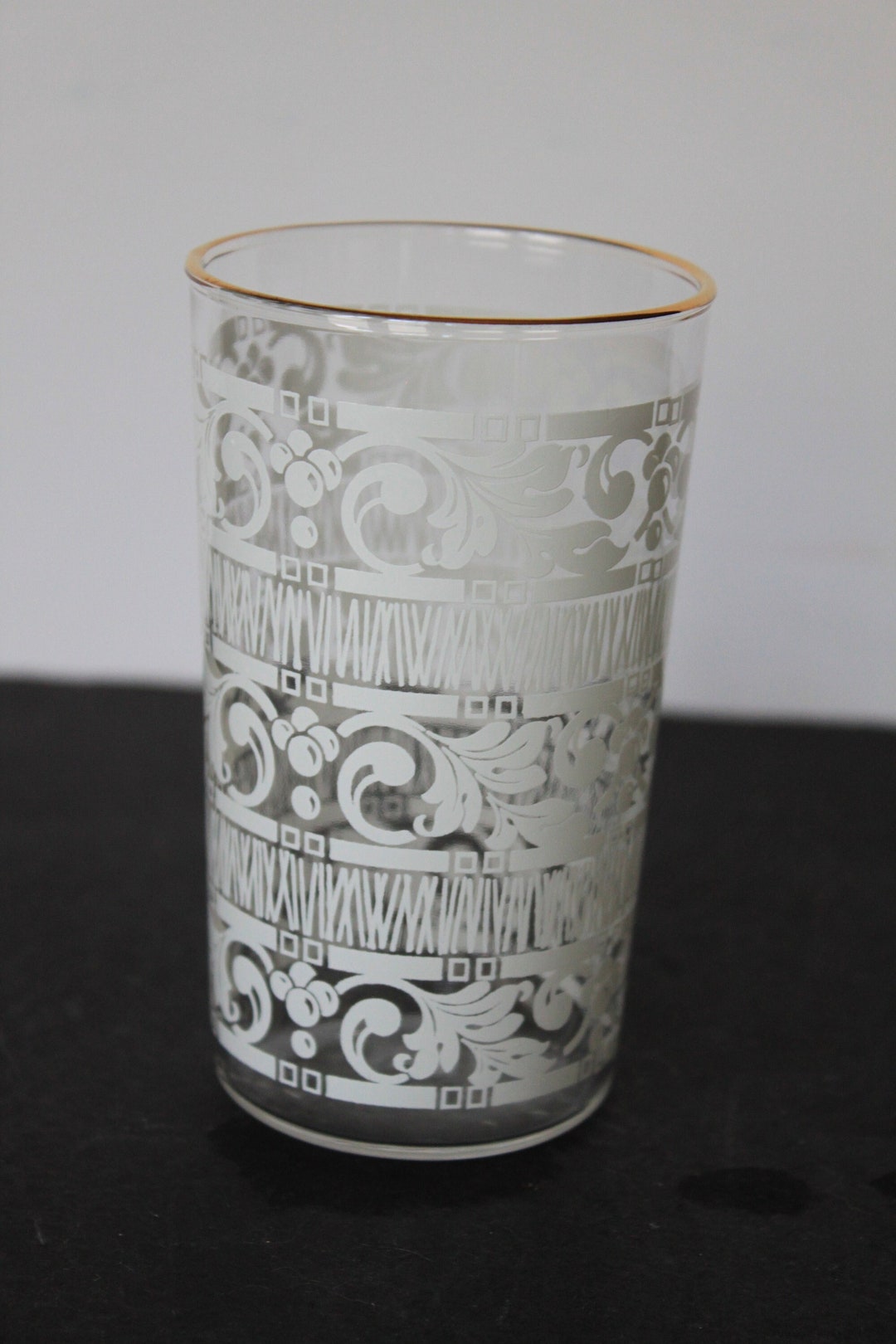 Vintage Chantilly Design Glass Tumblers. Lacy Design, Retro Kitchenalia ...
