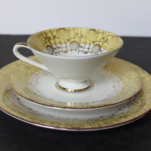 Vintage Mid Century Modern Tea Cup Set. Yellow With Gold Circles ...