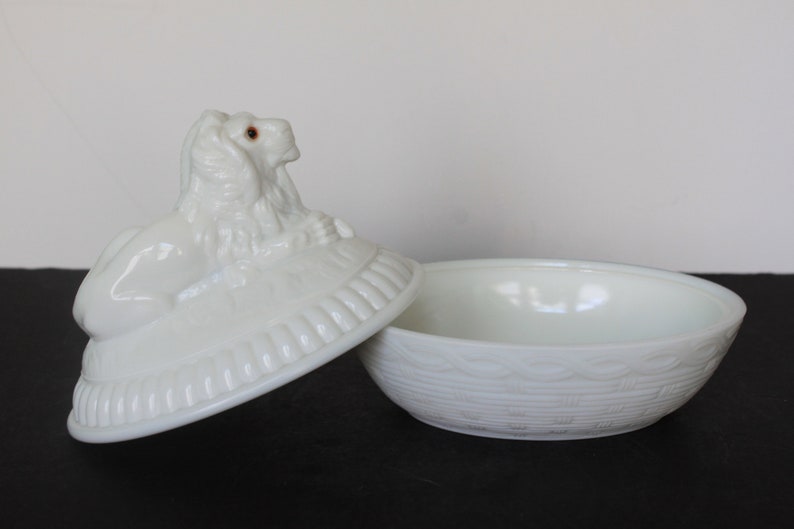 Vintage Milk Glass Lion Container. Westmoreland Glass WRONG - Etsy