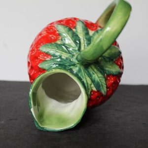 Vintage Strawberry Pitcher. Hand Painted, Made in Italy, Mint Condition ...