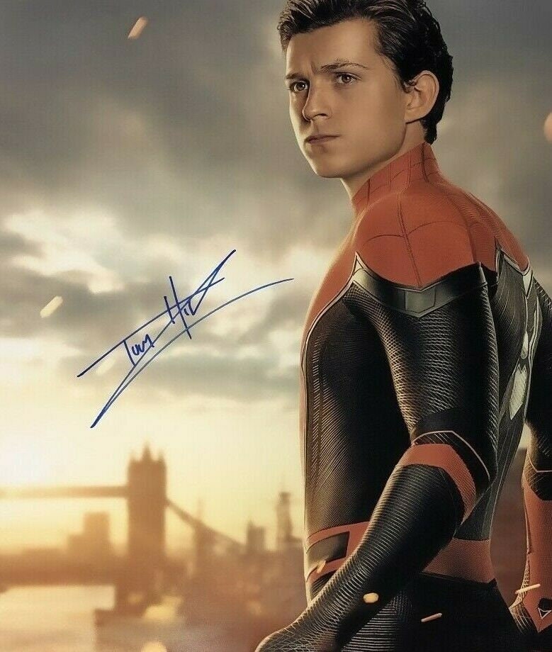 Tom Holland Spiderman Autograph Reprint Photo LOOK Signed Autograph - Etsy