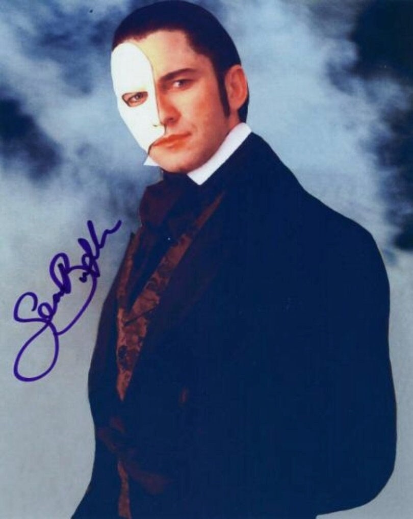 Gerard Butler Phantom Wallpaper
