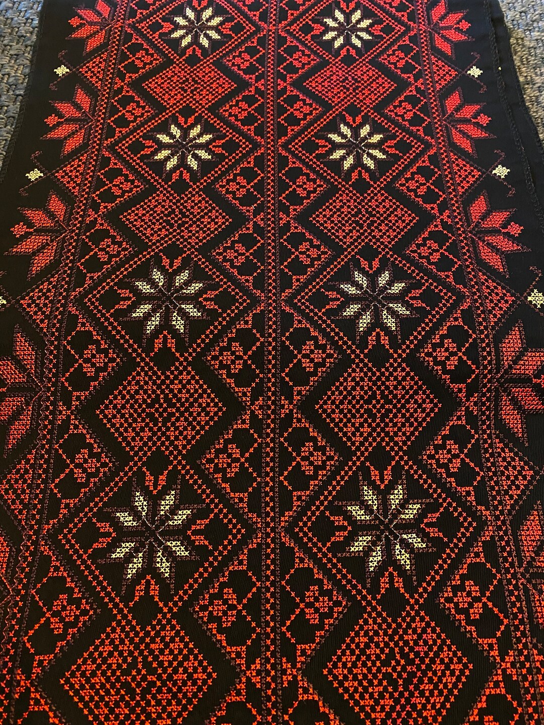 Authentic Jordanian/palestinian Tatreez Fabric, 12 Inches Wide, Made in ...