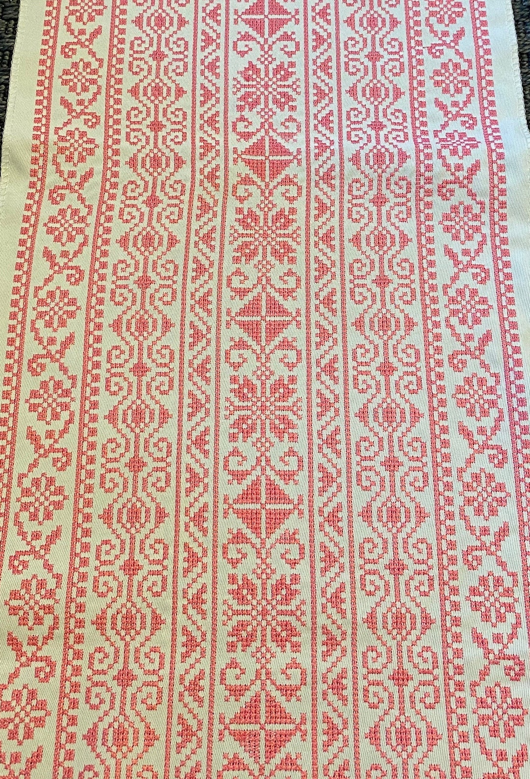 Jordanian/palestinian Tatreez Embroidery Fabric, Pink/white, 12 Inches ...