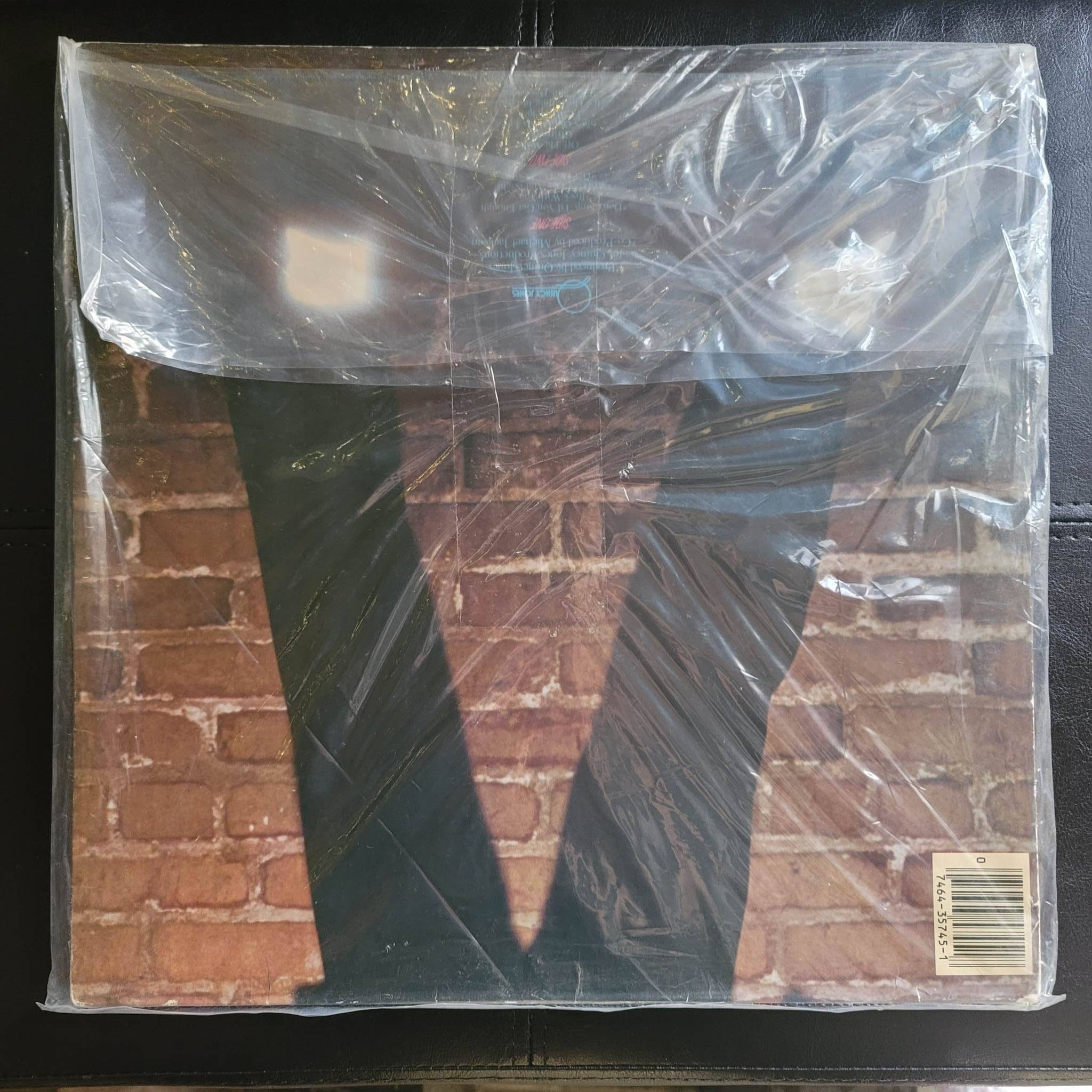 Michael Jackson Autographed off the Wall Album Unique smudged Signature ...