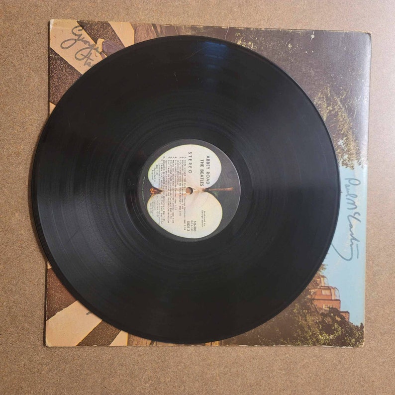 Beatles Autographed Abbey Road Album - Signed by All 4! - RARE! - One ...