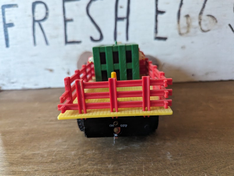 Marx Farm Truck Chickens Bump and Go Truck Battery Operated 1960s - Etsy UK