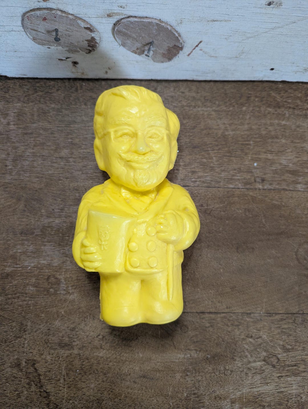 Vintage 1972 KFC Colonel Sanders Coin Bank Yellow Plastic Kentucky ...