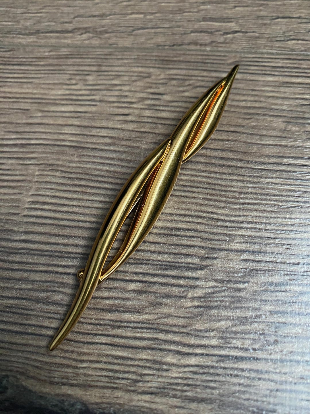 Monet Gold-tone Swirly Bar Pin - Etsy