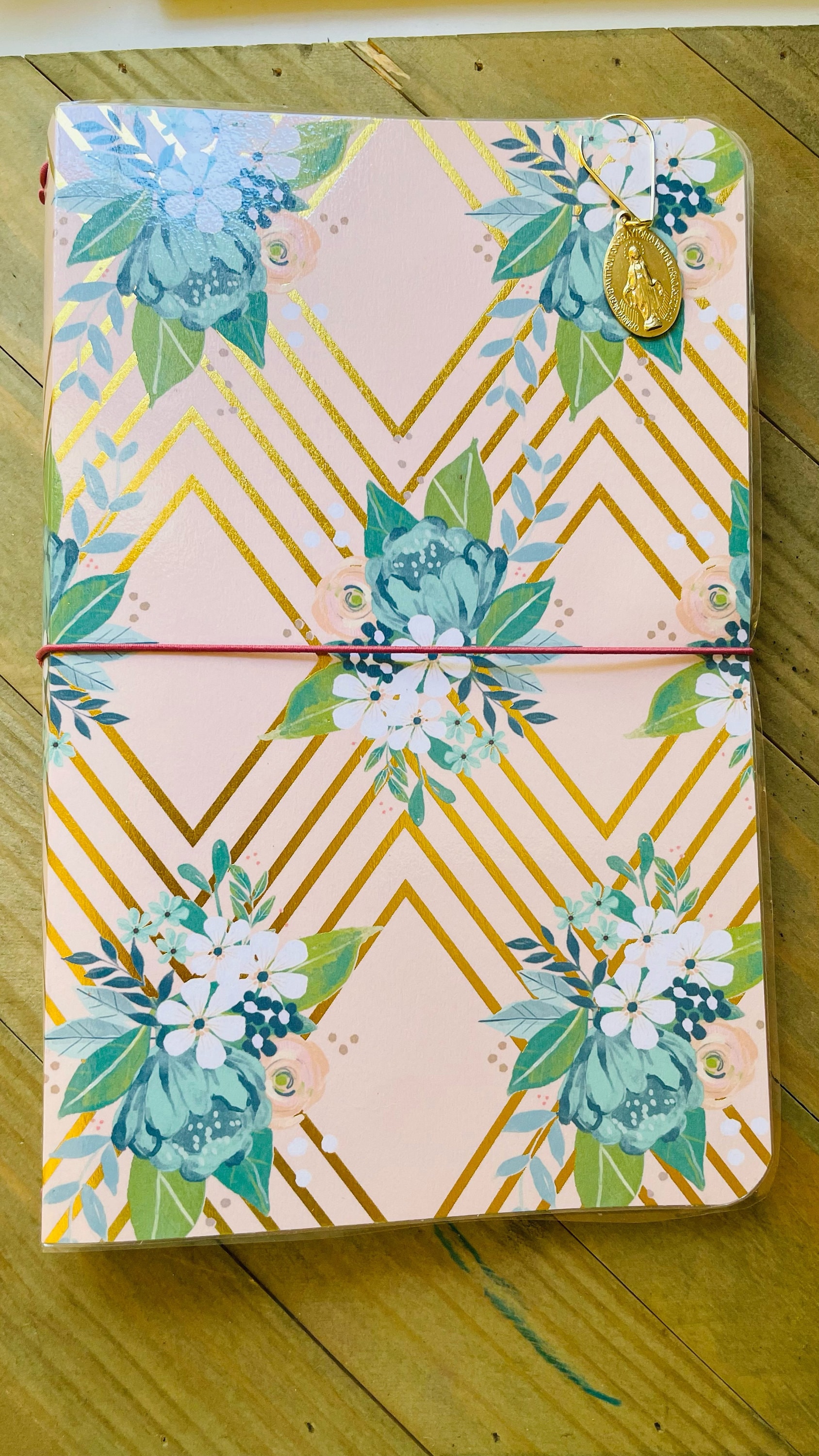 Laminated Notebook With Elastic Closure - Etsy