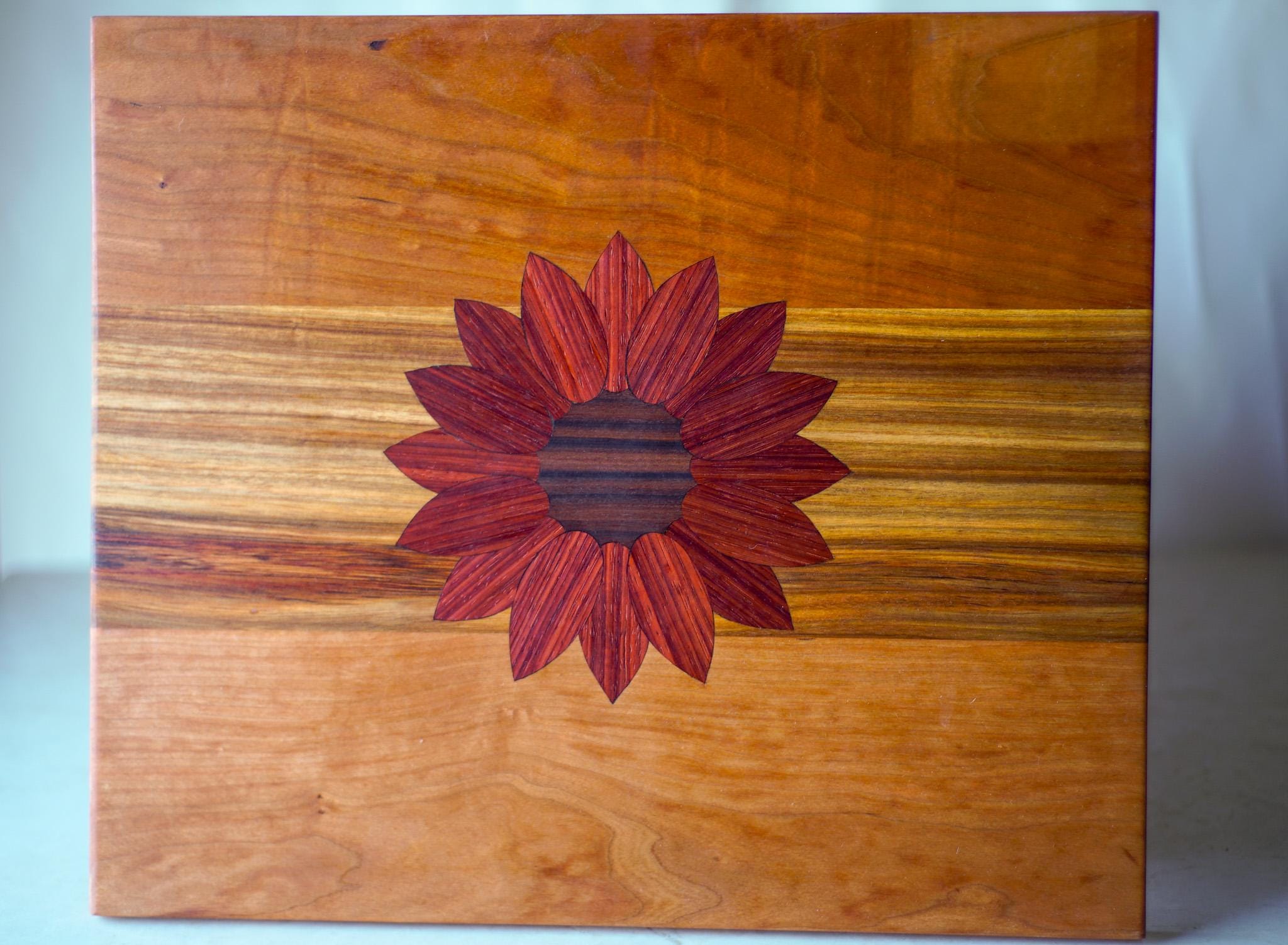 Sunflower Charcuterie Board Farmhouse Style Serving Board for Kitchen ...