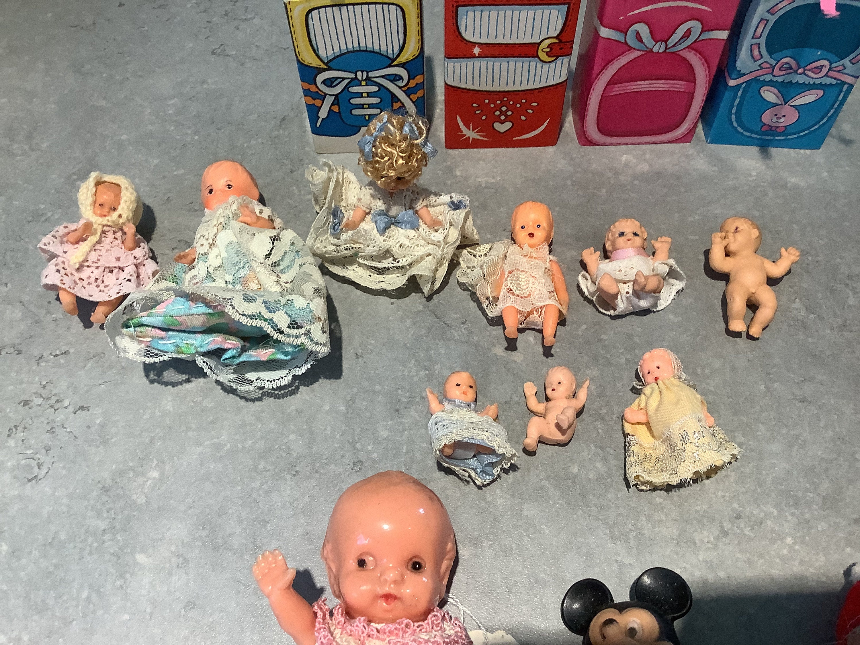 Y. Various Matchbox Baby Dolls, Dollshouse, Disney,baby William, Mon ...