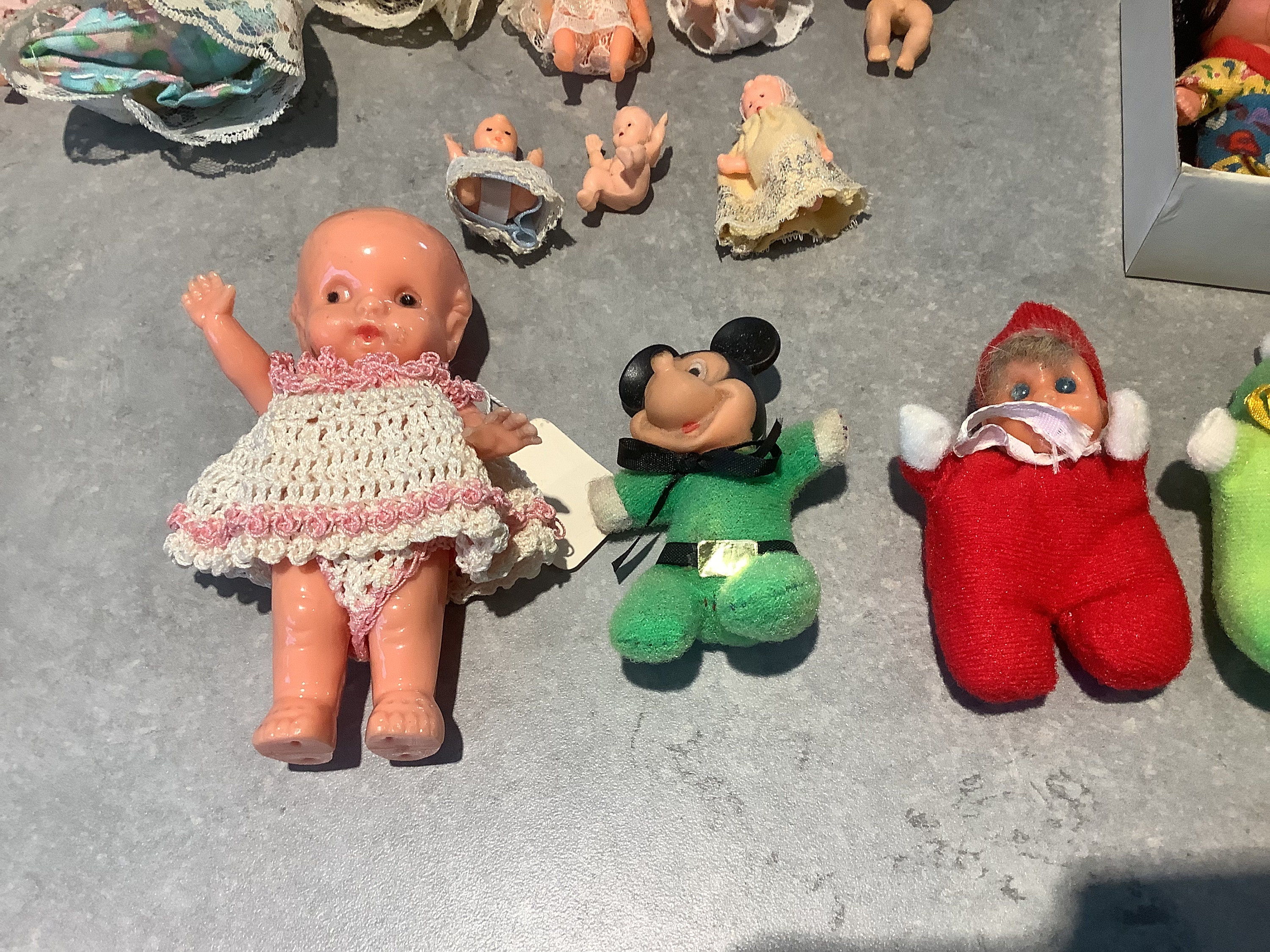 Y. Various Matchbox Baby Dolls, Dollshouse, Disney,baby William, Mon ...