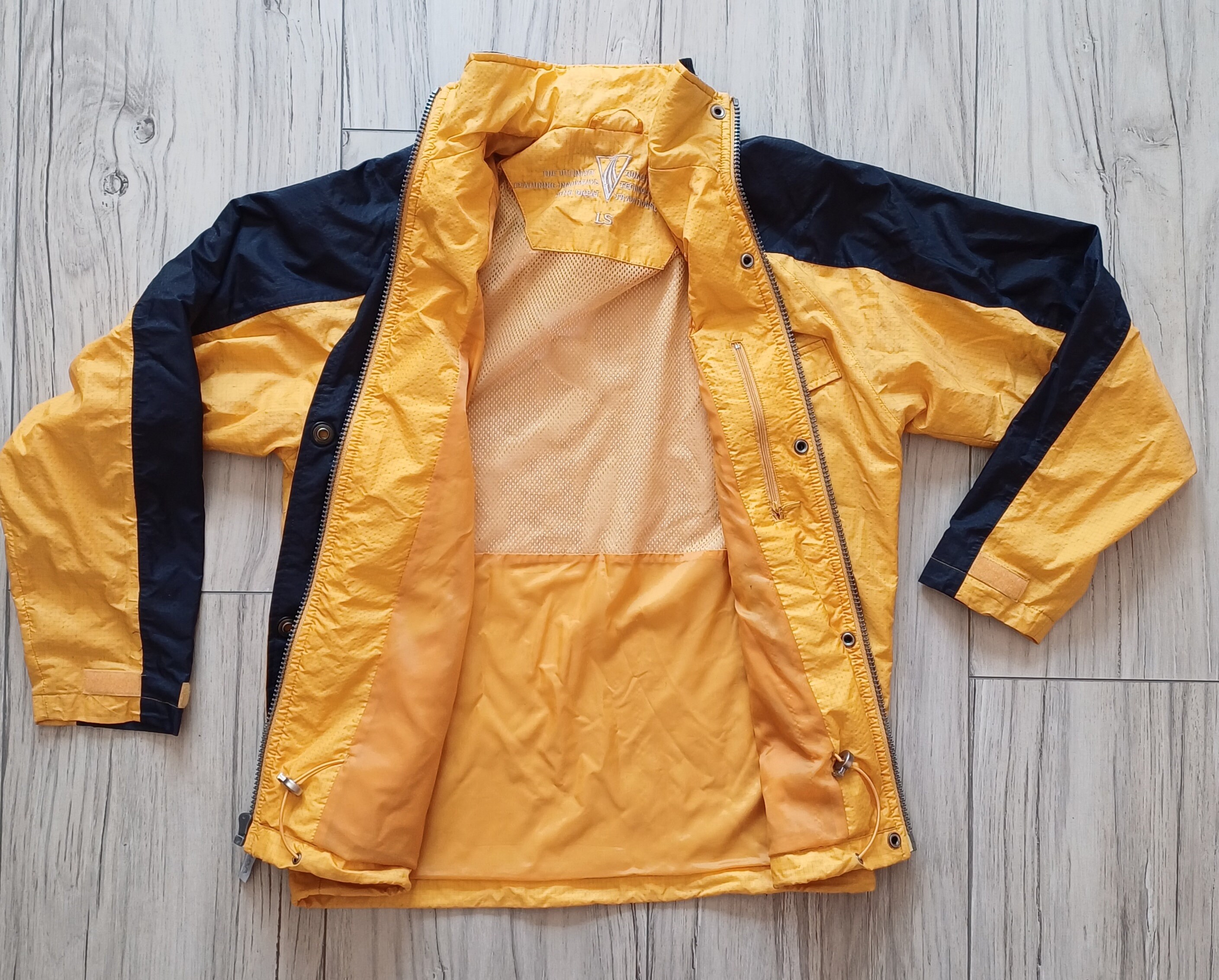 Vintage Volvo Jacket - Etsy