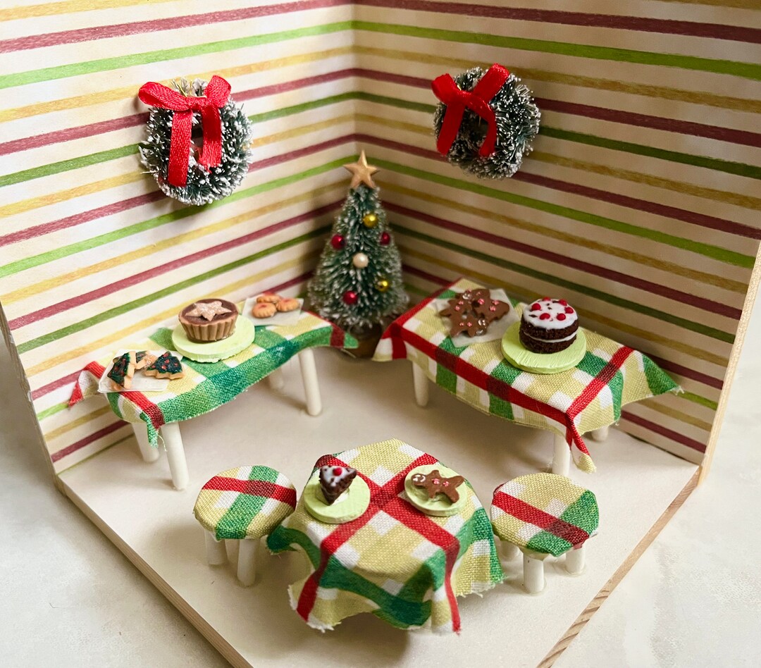 Handmade Christmas Bakery Figurine - Polymer Clay Miniature Cakes - Etsy