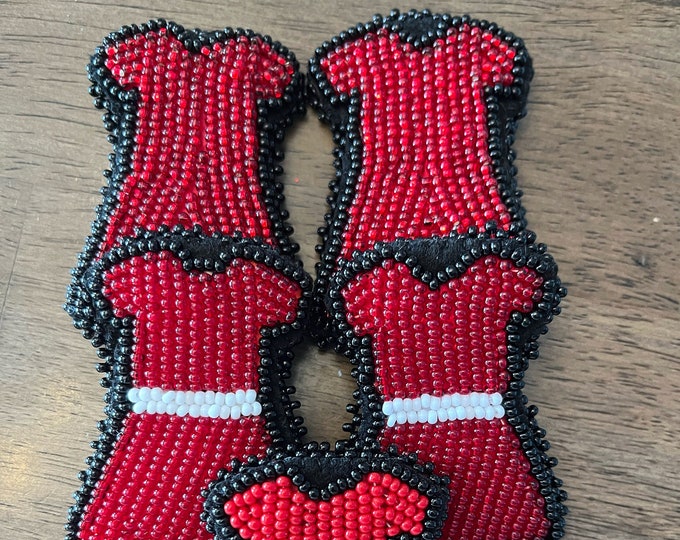 Beaded Red Dress Pin, MMIWG2S Awareness - Etsy Canada
