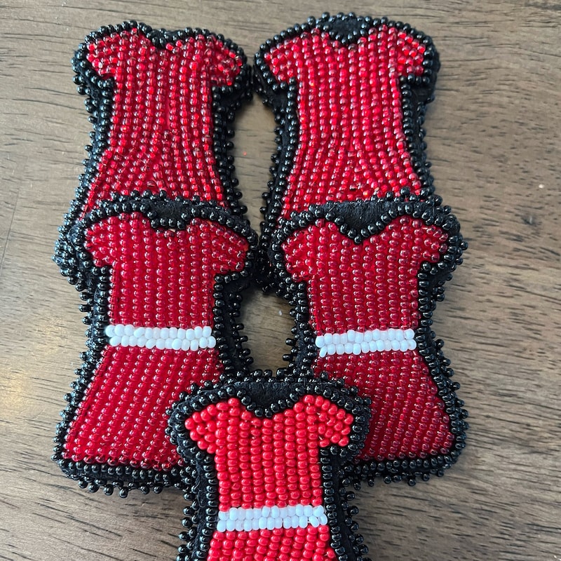 Red Dress Pins Mmiw - Etsy Canada